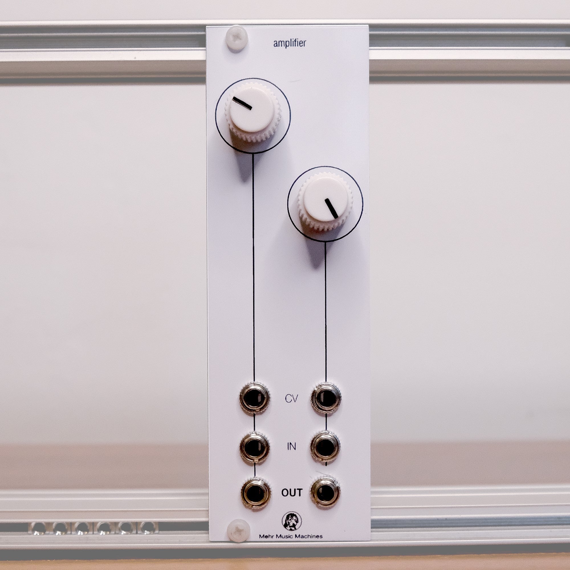 Mehr Music Machines - Amplifier – Noisebug